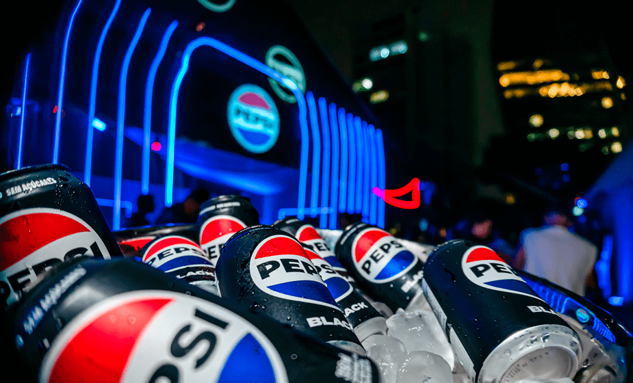 Pepsi promove ação em SP para anunciar nova identidade visual - Giro News